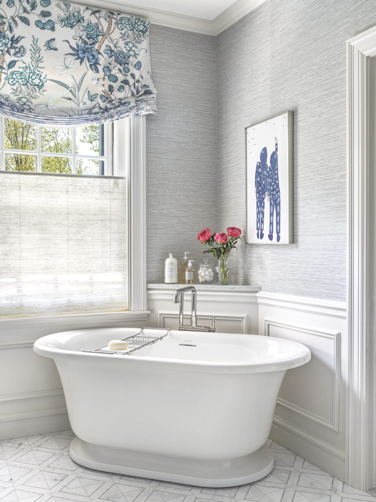 Castle Design - High-End Residential & Modern Interior Design